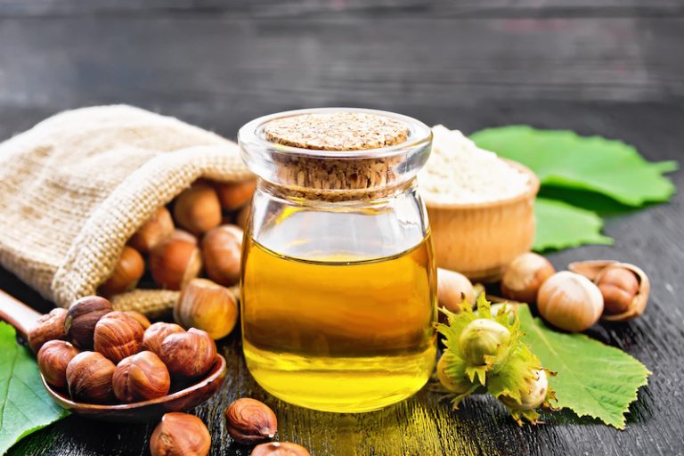 Top 5 Tips for Choosing The Best Oil for Baking - Sara Kidd